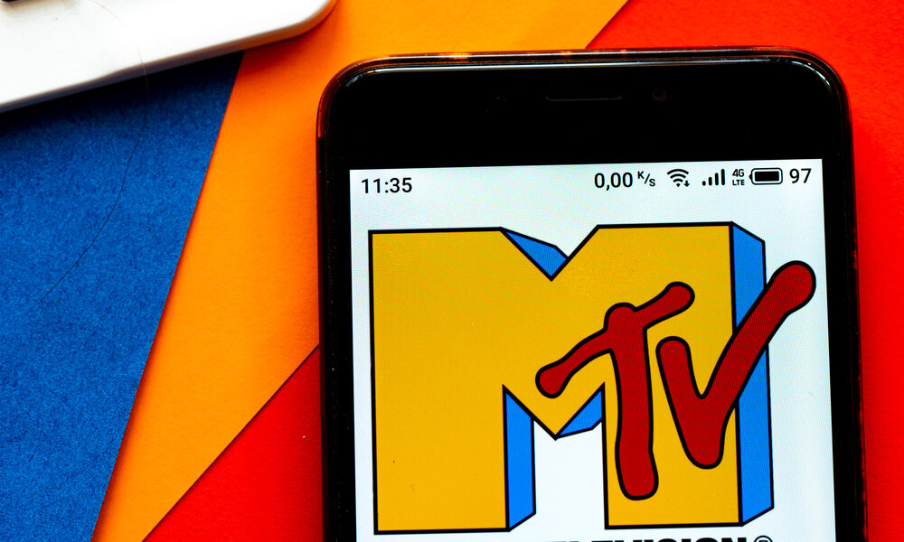 How MTV’s 120 Minutes Shaped 90s Alt-Rock - X96